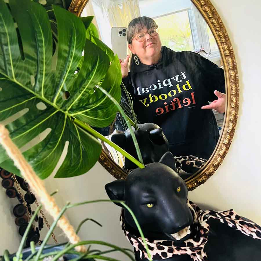 T SHIRTS & TOPS – Mount Vic and Me