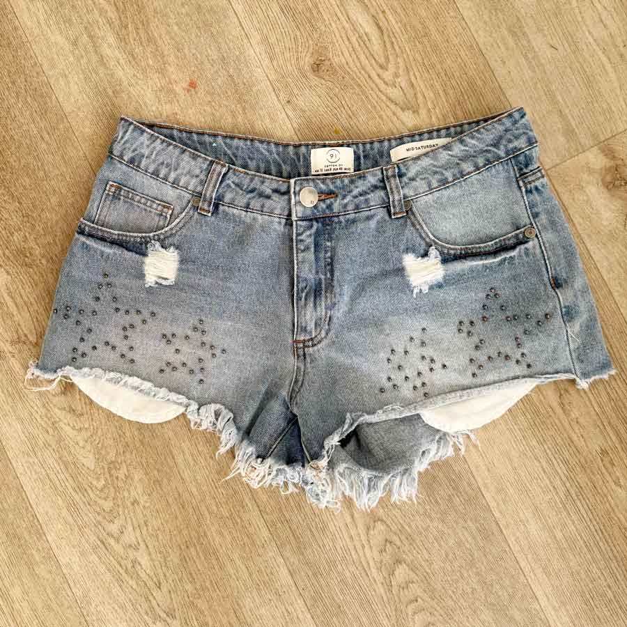 sz 12 Daisy Duke denim cut off shorts – Mount Vic and Me